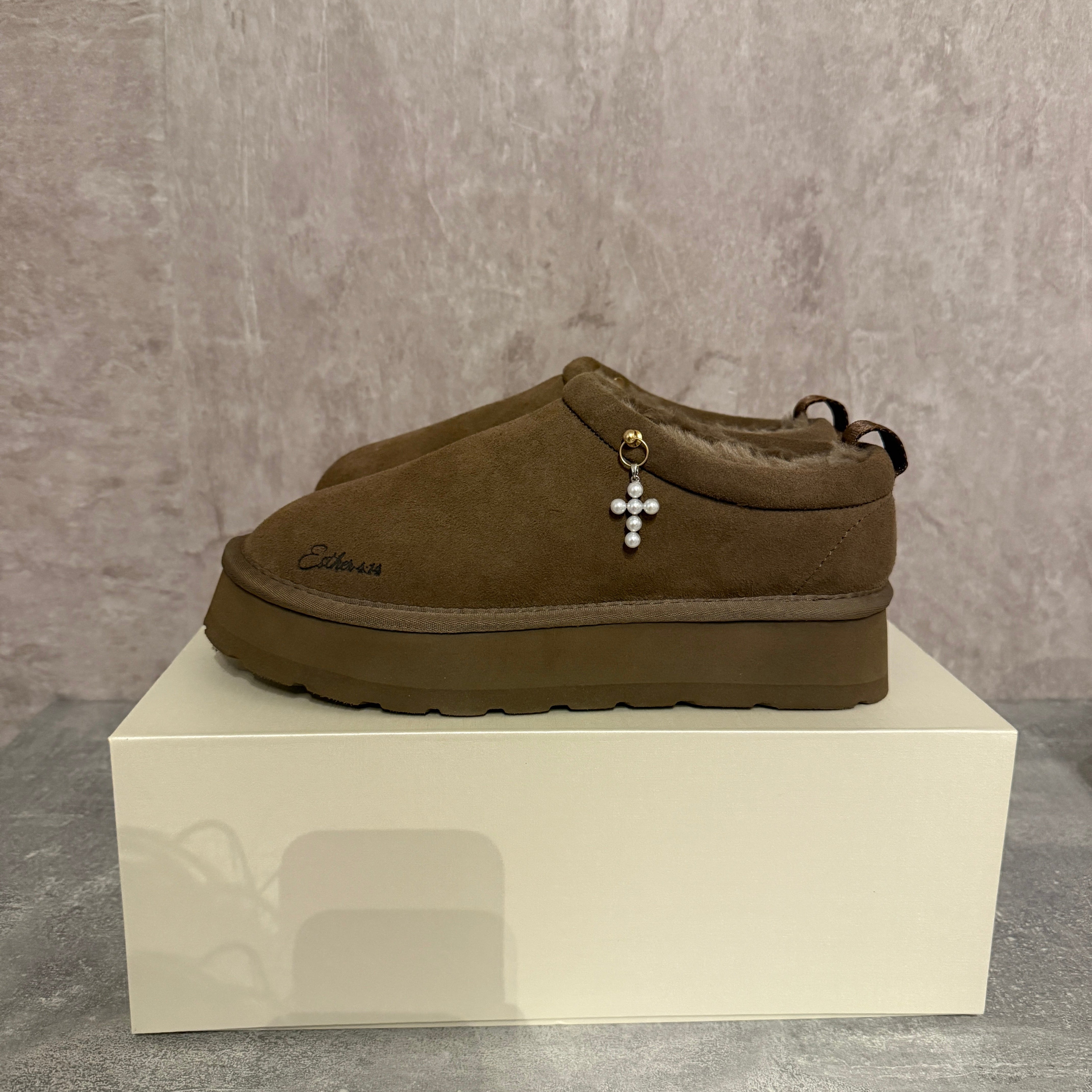 WalkbyFaith Clogs – FAITHCLOGS